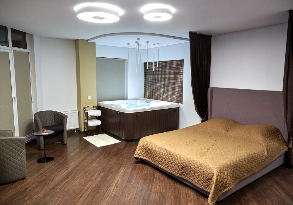 Buto nuoma su didele Dzakuzi Vilniuje (Jacuzzi) - Savaitgalio pramogos ...